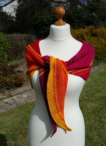 Ravelry: Sunrise Shawl pattern by Helen Kennedy