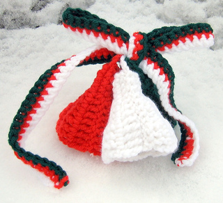 Ravelry: Christmas Bells pattern by Sandy Marie