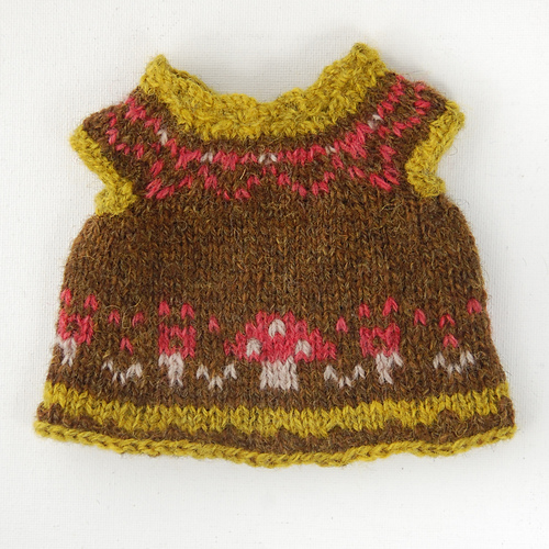 Ravelry: Solstice Glow Medium Toy pattern by bunnymuff - Mona Zillah