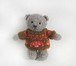 Ravelry: Solstice Glow Small Toy pattern by bunnymuff - Mona Zillah