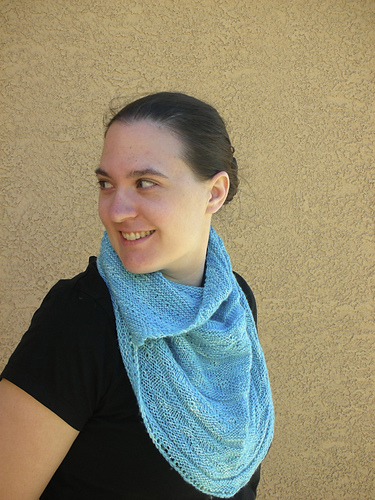 Ravelry: Jessica Knits a Cowlette pattern by Jessica Anderson