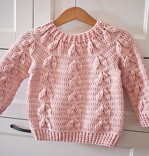 Ravelry: Magnolia Sweater pattern by Mon Petit Violon
