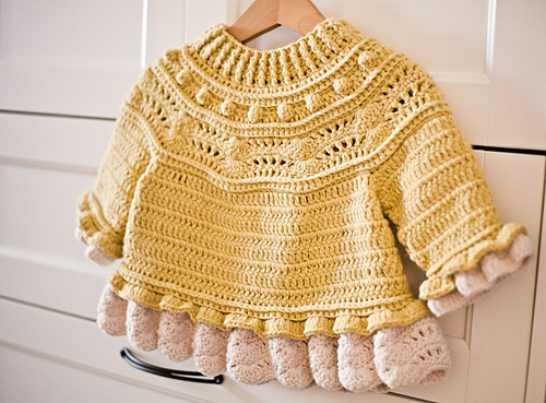 Ravelry: Ranunculus Sweater pattern by Mon Petit Violon