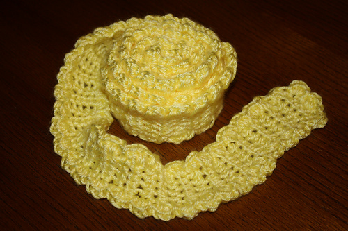 Ravelry: Easy Crocheted Shell Scarf pattern by Armina Parnagian