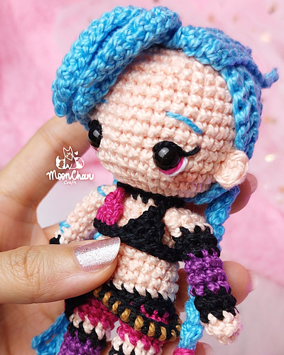 Ravelry: Mini Jinx & Arcane Jinx pattern by Regina Henn
