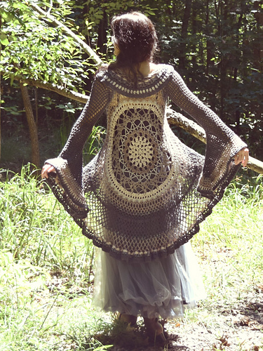 Ravelry: Lotus Mandala Duster pattern by Regina Weiss