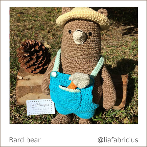 Ravelry: Bard Bear pattern by MoRAmadePattern