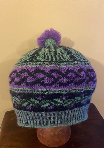 Ravelry: Thistle Toorie Tam pattern by Highland Maid Hats - Morven Gabriel