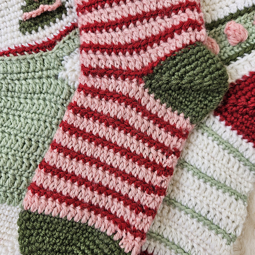 Ravelry: Pick and Mix Christmas Stockings pattern by Karen Hubbard