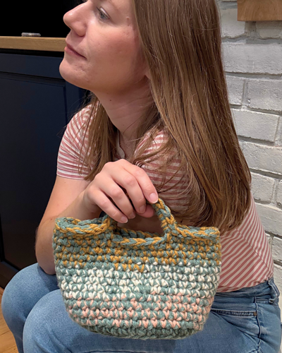 Ravelry: Scrappy Mini Tote Bag pattern by Priscilla Allen