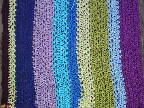 Ravelry: Cobweb cover pattern by Claire Bojczuk