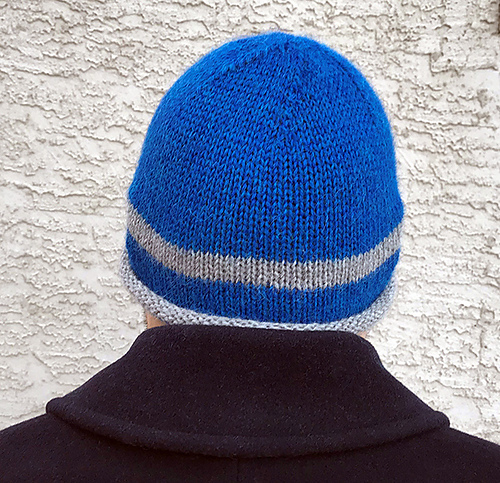 Ravelry: Blue Toque With Grey Stripes pattern by Mouton Rouge