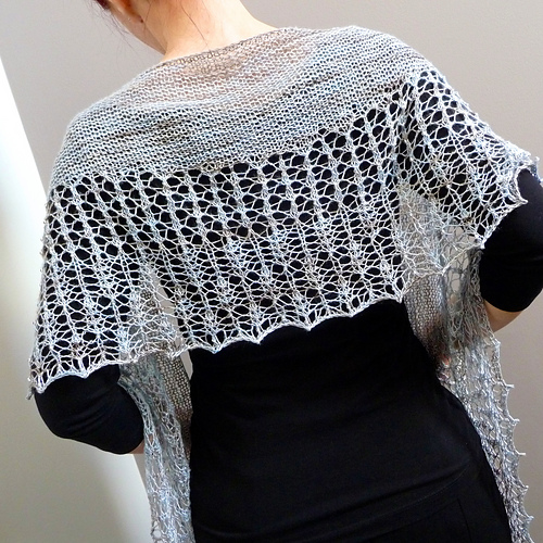 Ravelry: Magpie pattern by Valerie Johnson