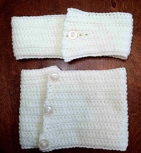 Ravelry: Buttoned Headband and Cowl pattern by Marilyn Prince