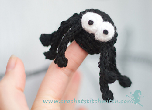 Ravelry: Spider Finger Puppet pattern by Sarah Lyons