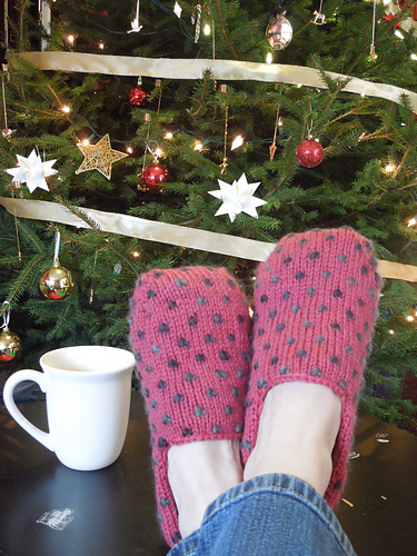 Ravelry: Thrummed Slippers pattern by The Cozy Knitter