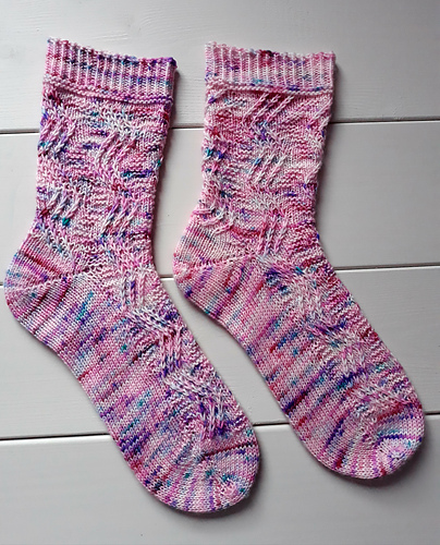Ravelry: Bronte pattern by Clare Mountain-Manipon