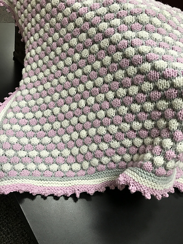 Ravelry: Baby Bubbles Blanket pattern by Meghan Super