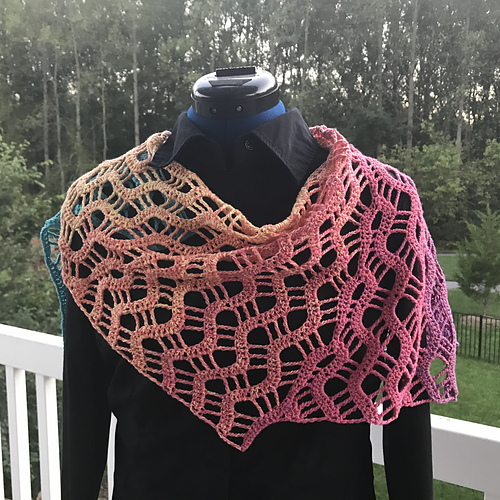 Ravelry: Lace Labyrinth pattern by 10 Hours or Less