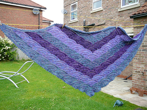 Ravelry: Clamshell Patchwork Shawl pattern by 21st Century Yarns