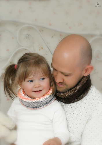 Ravelry: Ricky cowl pattern by Muki Crafts