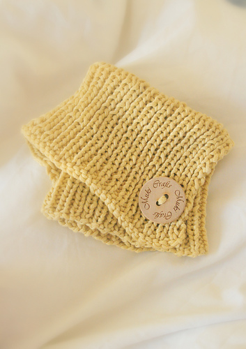 Ravelry: Zane cowl pattern by Muki Crafts