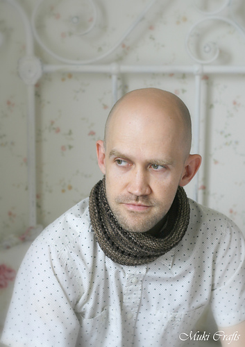 Ravelry: Ricky cowl pattern by Muki Crafts