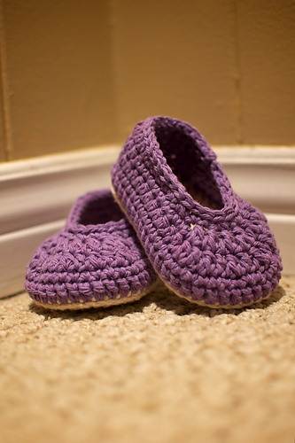 Ravelry: Baby Slip-On Booties pattern by Jenny Clayton