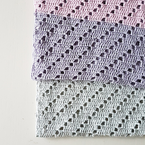 Ravelry: Moonshine Cowl pattern by Sharon Murphy
