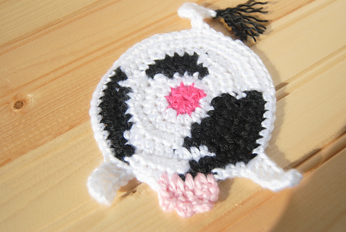 Ravelry: Farm Animals Mug Rugs pattern by Lisa Vanilla