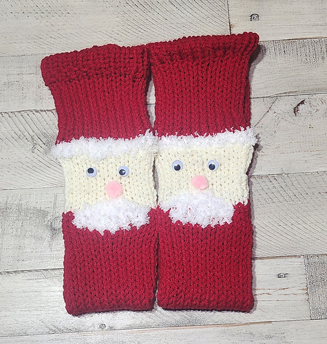 Ravelry: Santa Socks pattern by Lisa Ferrel