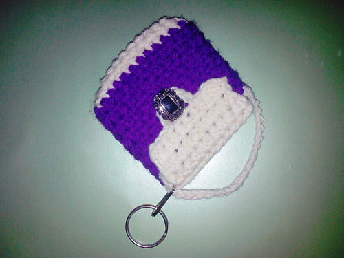 Ravelry: Mini-bag keychain pattern by Bigú Osuna