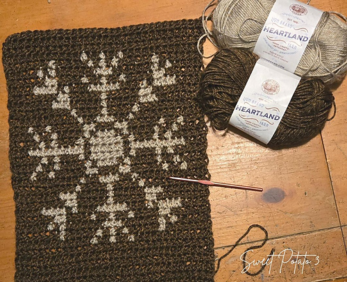Ravelry: Winter Snowflake Table Runner pattern by Sweet Potato 3