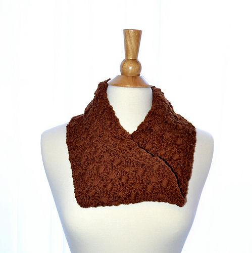Ravelry: Woven Shells Cowl pattern by Sweet Potato 3