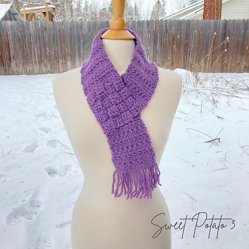 Ravelry: Woven Trellis Scarf pattern by Sweet Potato 3