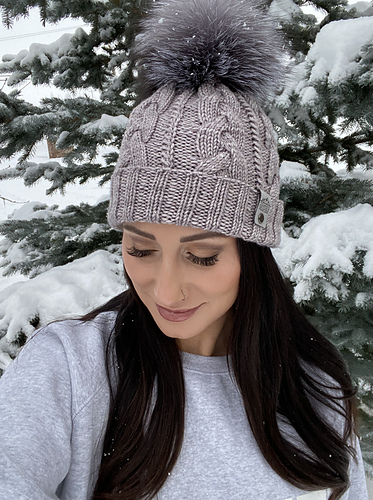 Ravelry: The Statement Beanie pattern by Nadine MacLeod