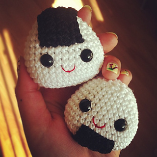 Ravelry: nanaliciouz's Onigiri Couple Amigurumi Crochet pattern