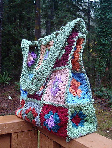 Ravelry: Classic Boho Shoulder Bag - PA-233 pattern by Nancy Brown