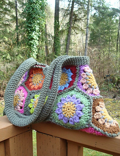 Ravelry: Boho Handbag - PA-234 pattern by Nancy Brown