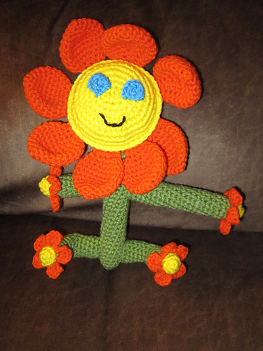 Ravelry: SonE Flower pattern by Jessica Woofter