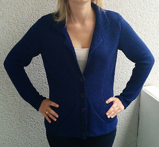 Ravelry: nat-berlinka's Triangle Jacket - Test