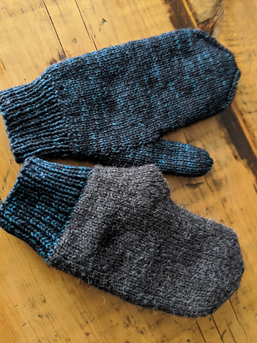 Stranded colourwork hat and matching double layer mittens : r/knitting