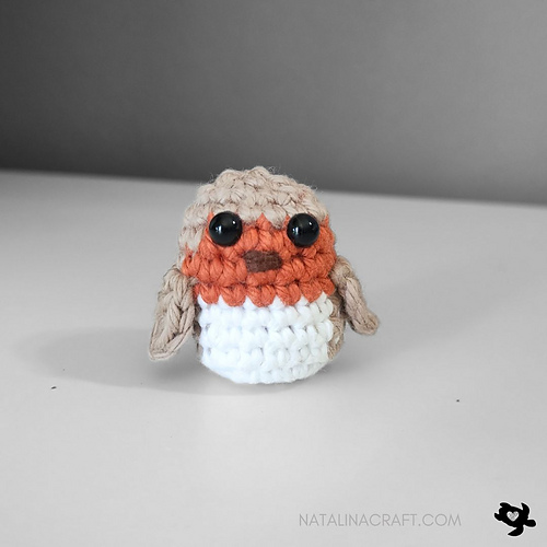 Ravelry: European Robin pattern by Natalina Craft