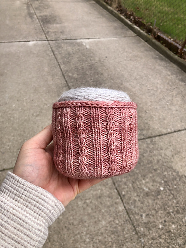 Ravelry: Yarn Cozy Lite (Knit) pattern by Knitty Natty