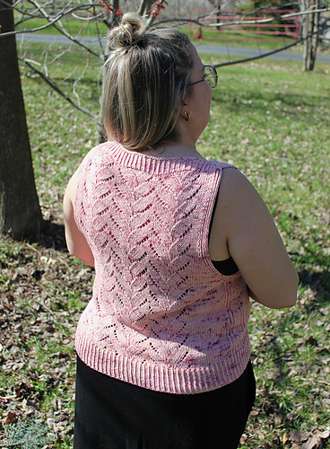 Ravelry: Ancolie pattern by Nathalie Bergeron