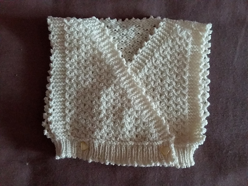 Ravelry: Sweet Hortense heartwarmer pattern by Christine de Savoie