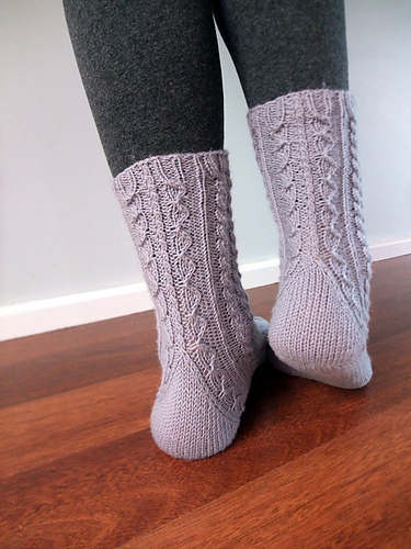 Ravelry: Shazbat pattern by Heidi Nick
