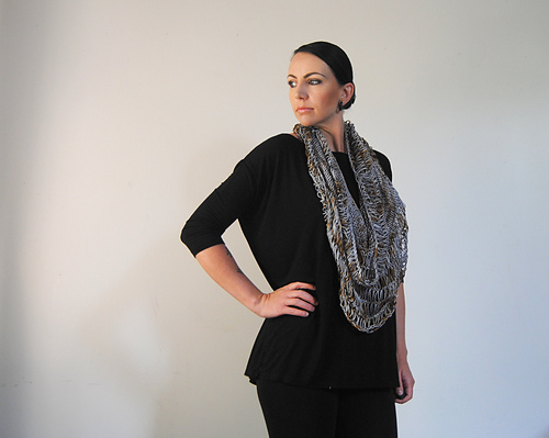 Ravelry: Lustro pattern by Lisa Mutch