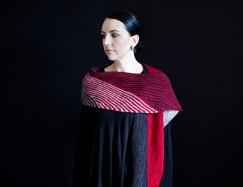 Ravelry: Vampy pattern by Lisa Mutch