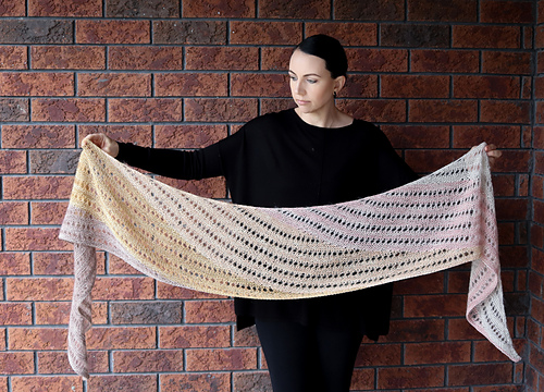 Ravelry: Soothe pattern by Lisa Mutch